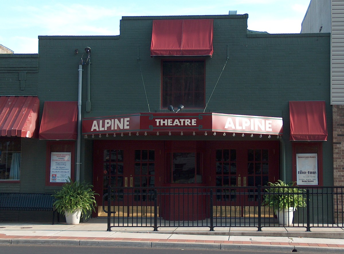 Alpine Theatre | West Virginia Historic Theatre Trail